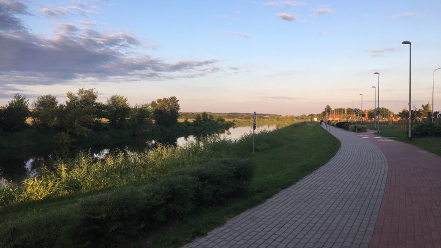 Łomżyńskie Bulwary idealne na lato