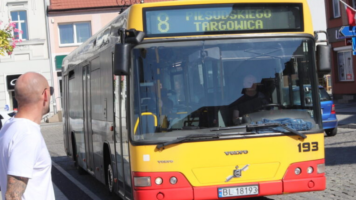 Świąteczne zmiany w kursowaniu komunikacji miejskiej w Łomży